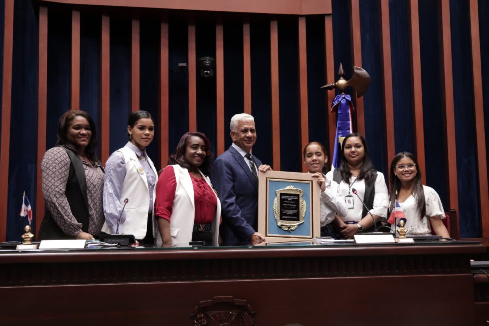 El Senado recibe estudiantes de la Universidad Tecnológica del Cibao ...